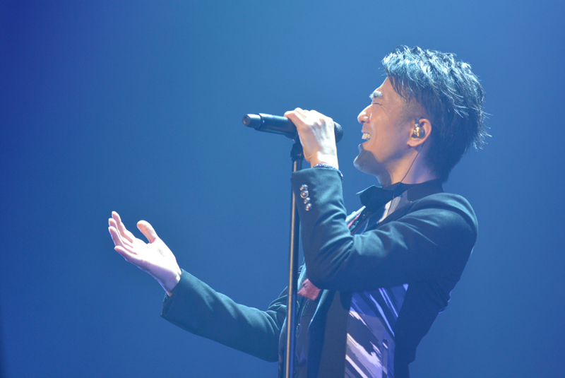 DEEN、25周年の日本武道館公演で怒涛の40曲を披露！涙と歓声に包まれた大感動のステージが早くも映像化！｜TuneGate.me