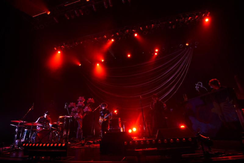 FLOWER FLOWER、全国ツアースタート！新曲「蜜」を初披露！（10月10日東京・Zepp Tokyo）｜TuneGate.me
